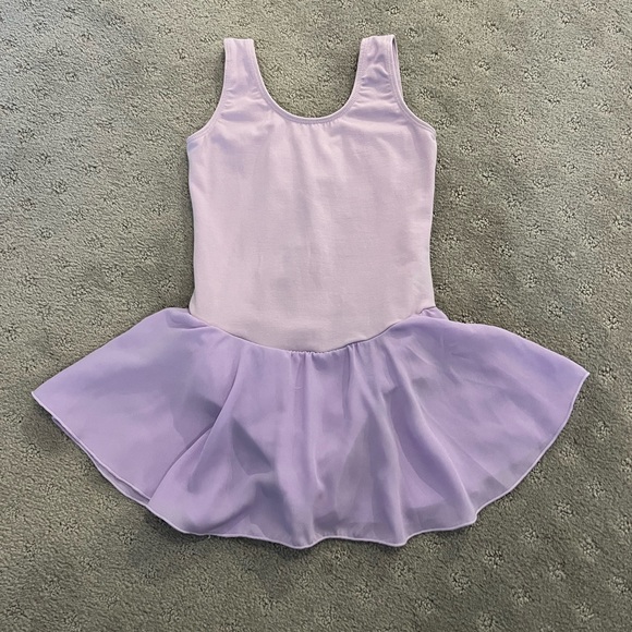 Danz N Motion | Other | Leotard With Attached Skirt Lavender 6x7 Danz N ...